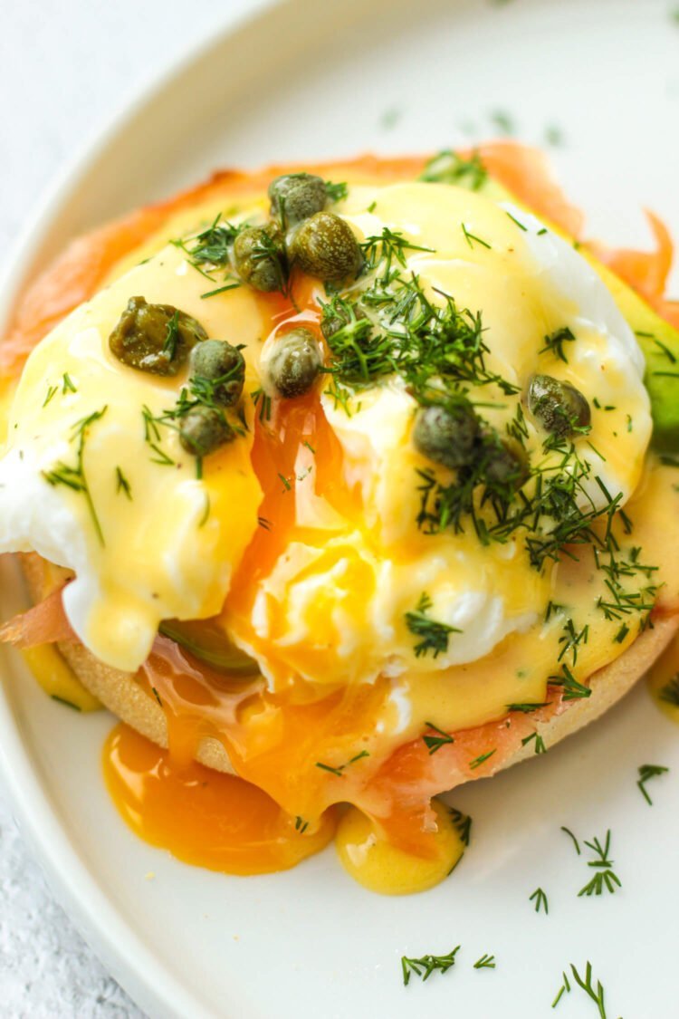 Smoked Salmon Eggs Benedict | Good Food Discoveries