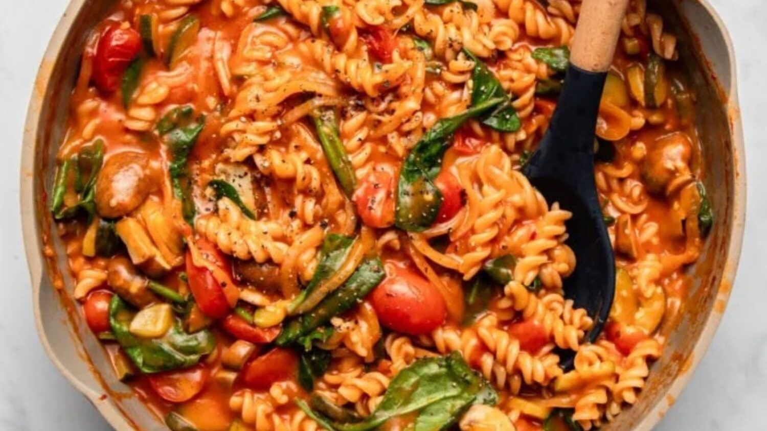 12 Quick And Easy Pasta Dishes For Busy Weeknights | Good Food Discoveries