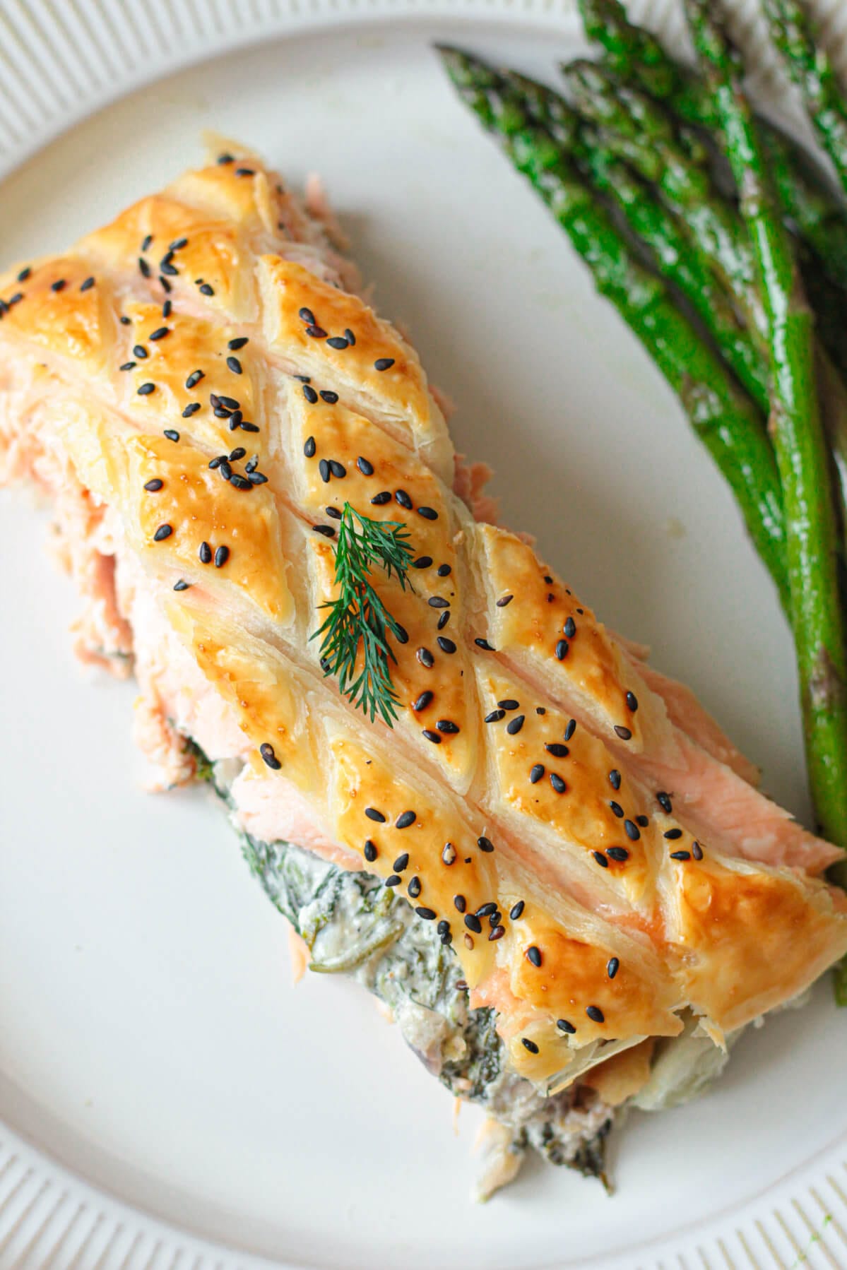 Salmon Wellington with Creamy Spinach Filling - Good Food Discoveries