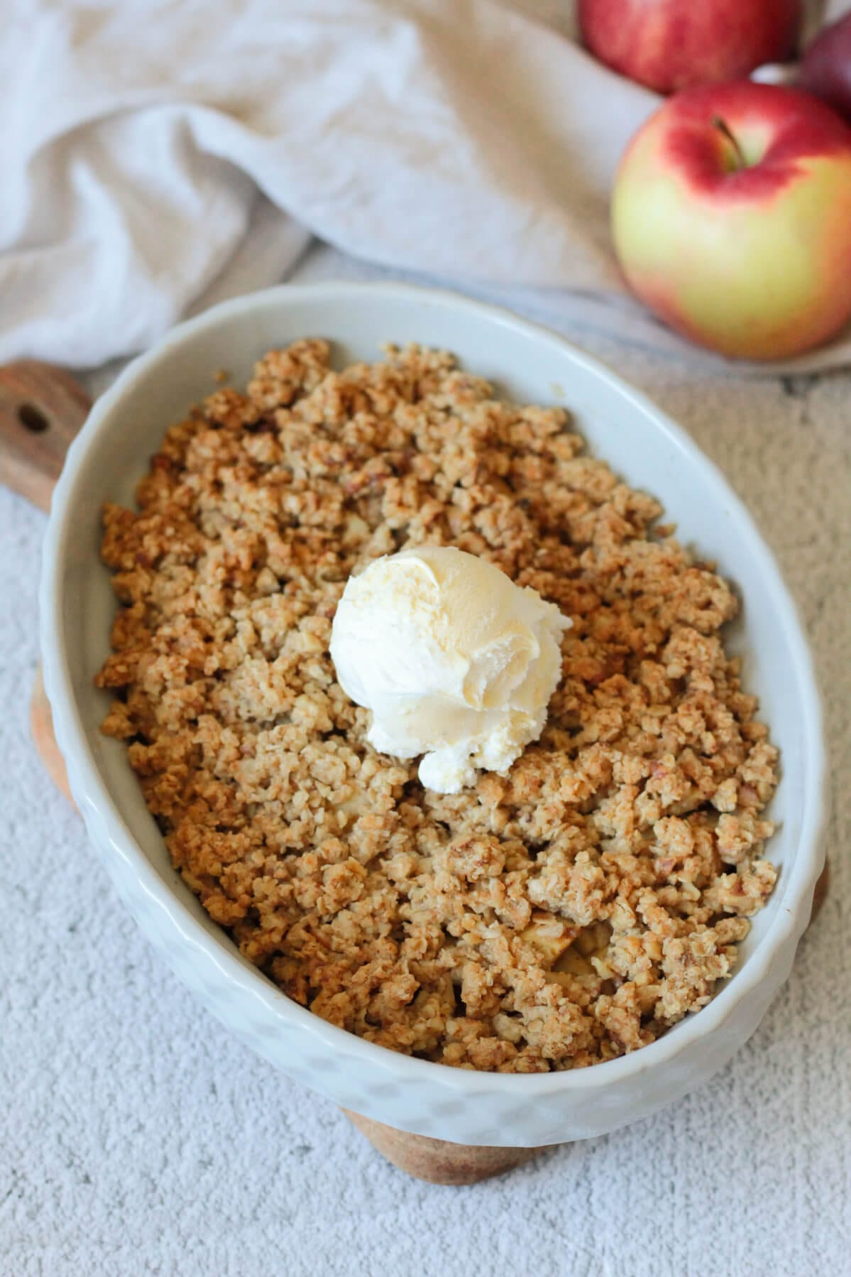 Easy Air Fryer Apple Crisp - Good Food Discoveries